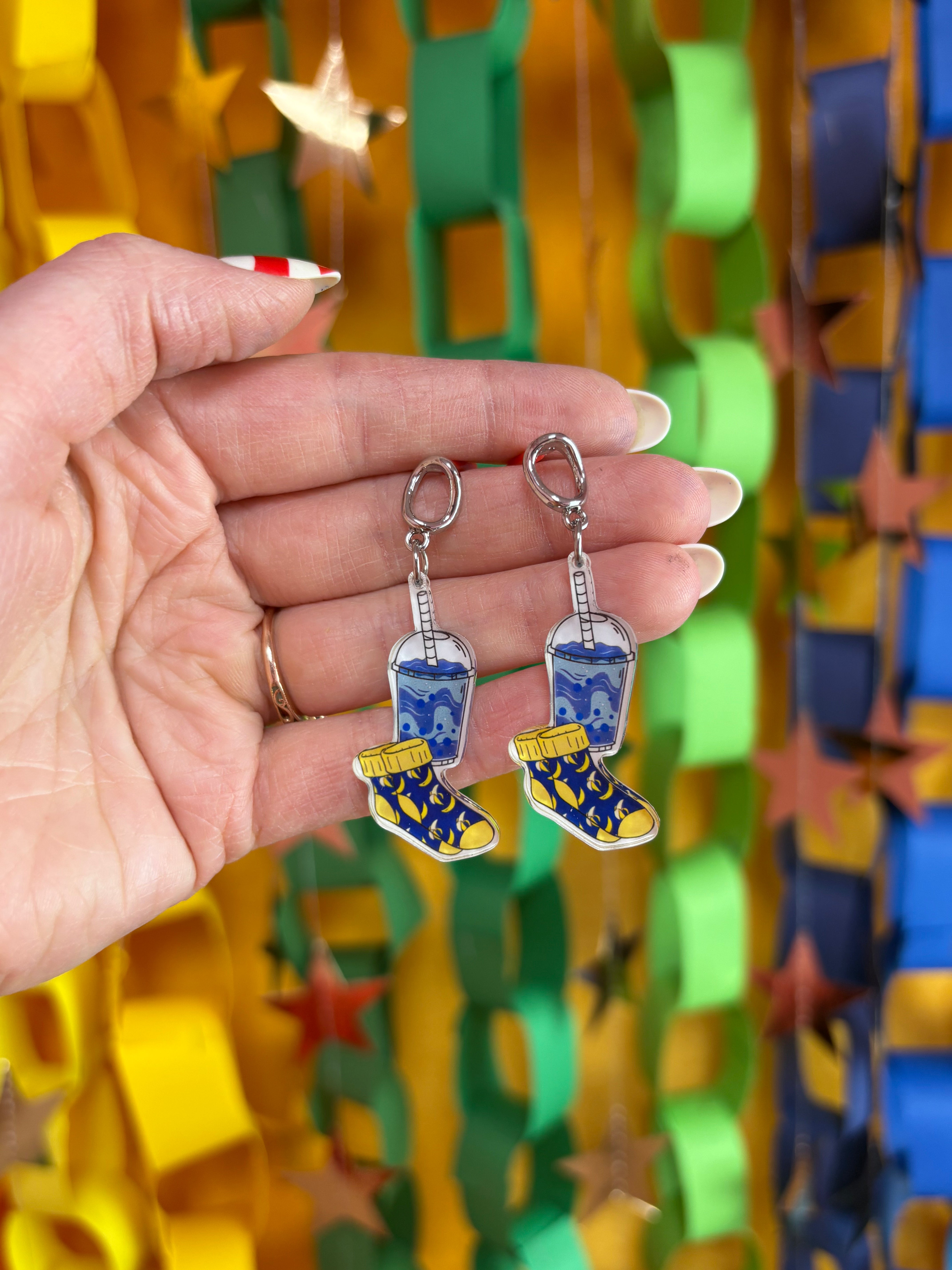Scott's Smoothie - Heated Rivalry Earrings – Sunshine Studio